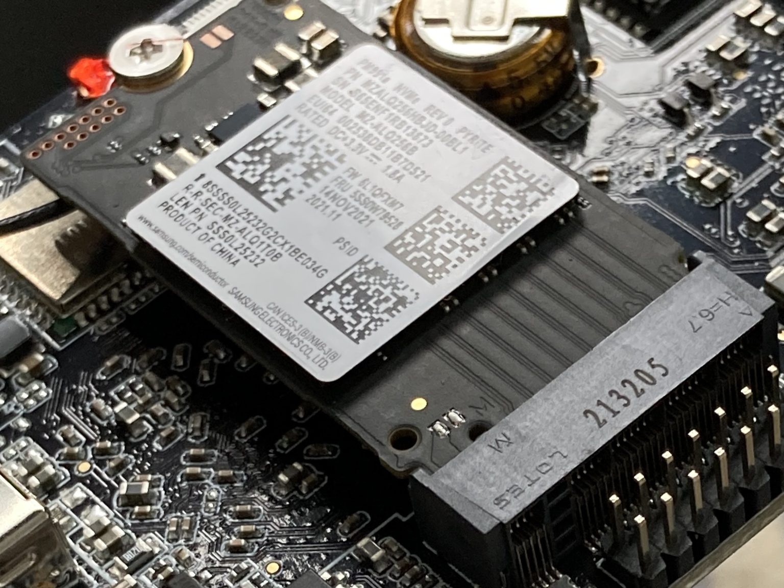 ESXi-Arm Fling 1.12 Refresh - Arm at VMware