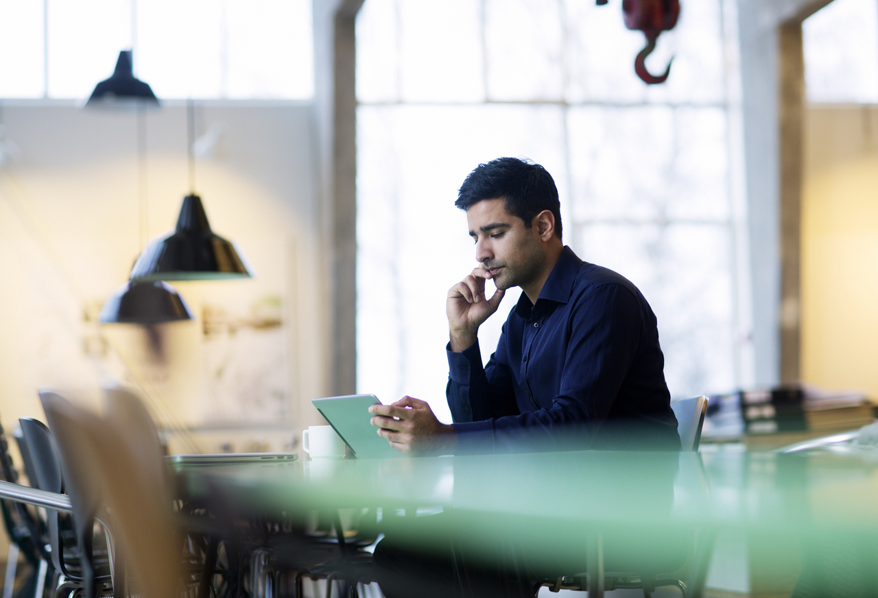 Multi-Cloud Solution for Databases: How VMware IT Improved Data Availability - VMware on VMware ...